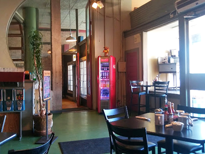 The casual, comfortable dining room strikes that perfect balance between historic charm and modern comfort.