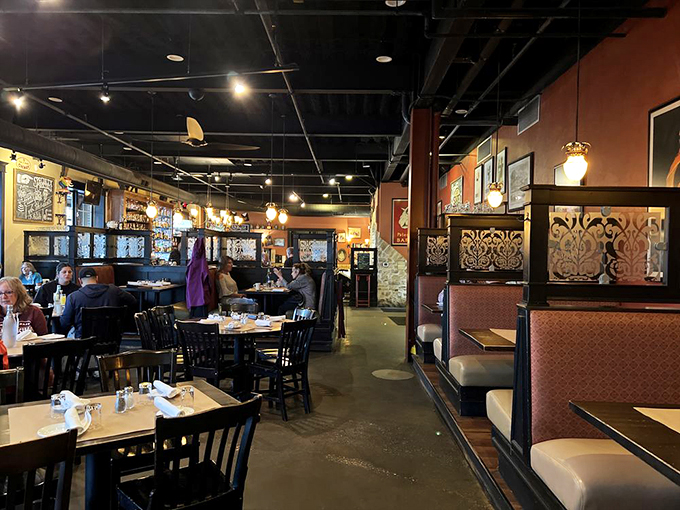 Step into Cafe Sant&eacute;'s dining room, where every table feels like the best seat in the house. It's cozy, it's chic, it's where memories are made!