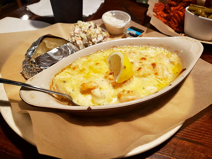 Butter, garlic, and shrimp&mdash;oh my! This scampi is so good, it will make you want to kiss the cook.