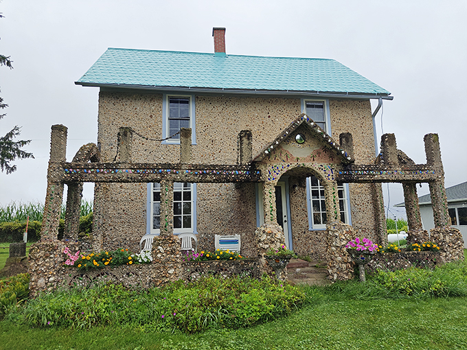 Grandpa's folk art fever dream! Nick Engelbert's Grandview is where cows come for color therapy.