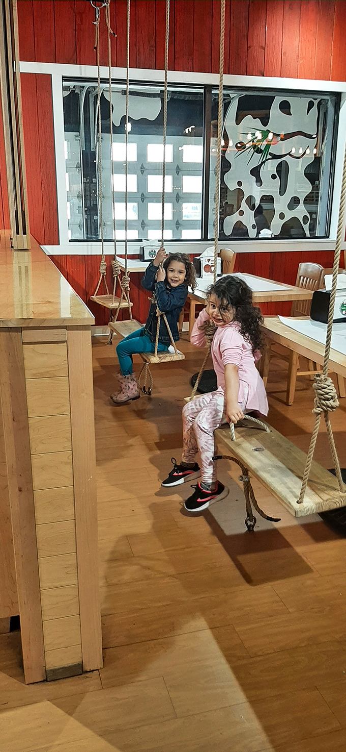 Swing into sweetness! This playful dining area lets you indulge your inner child while satisfying your sweet tooth.