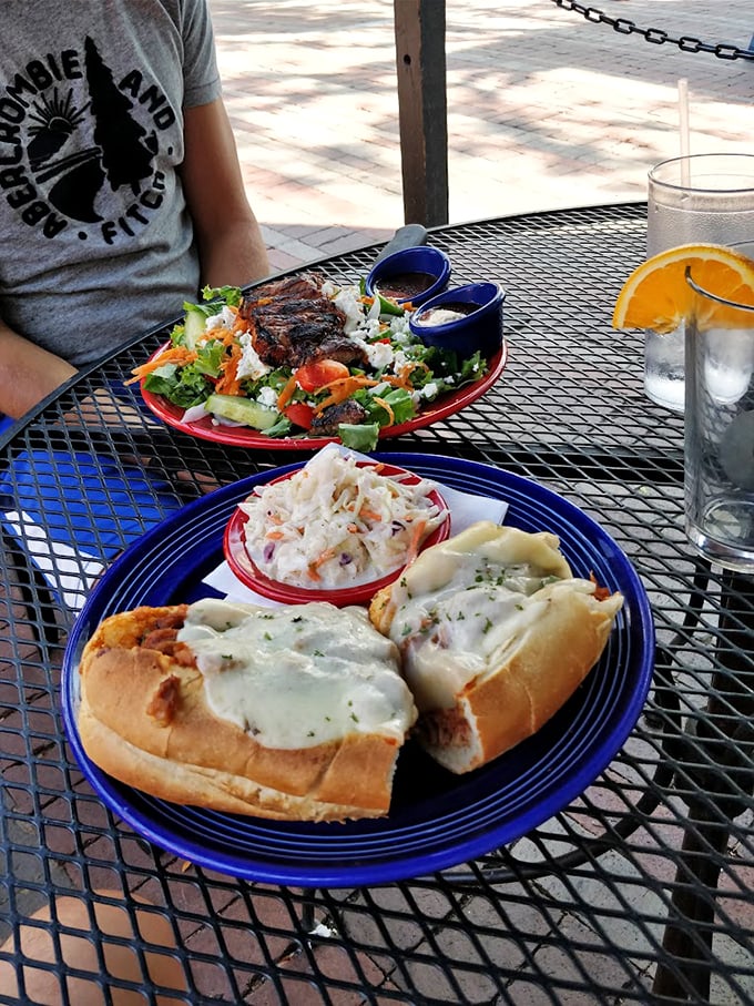 Who said salads were boring? This plate looks like it could convert even the most dedicated carnivore to the greener side of life.