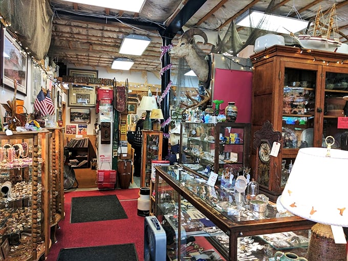 Where maritime meets memories: fishing nets and vintage finds create a uniquely Maine shopping experience.