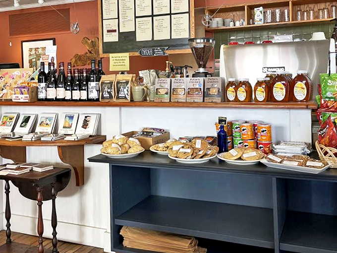 Books and bites &ndash; a match made in heaven! The Kitchen at Arcadia Books proves that food for thought pairs perfectly with actual food. It's a feast for all your senses!