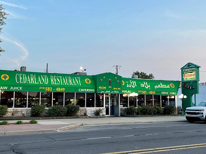 The full sweep of Cedarland's welcoming facade, where those globe lights have guided hungry diners for years.