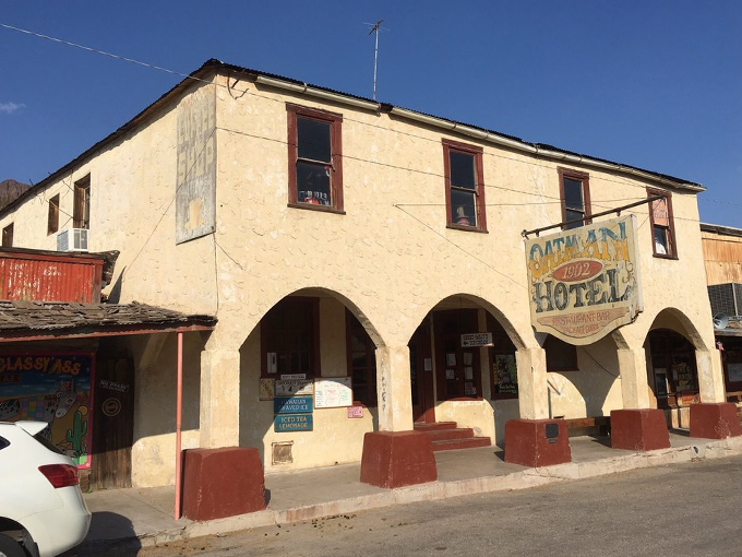 If these walls could talk, they'd probably ask for a buffalo burger too. The Oatman Hotel, serving up history and hearty meals since 1902. 
