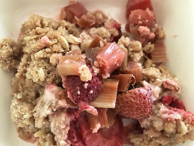 Dessert for breakfast? Don't mind if I do! This crisp is so good, it might make you forget about maple syrup.