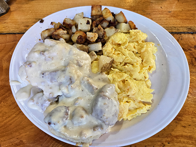 Biscuits and gravy that would make your Southern grandma jealous! Creamy, savory, and oh-so-comforting, it's a hug on a plate.