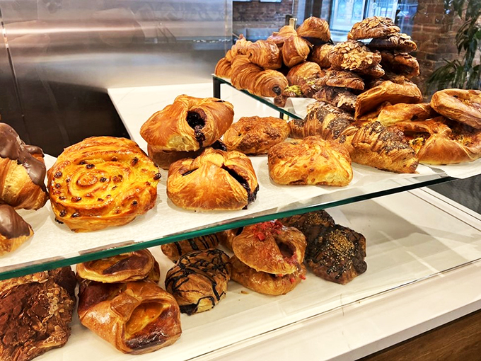 Carb heaven alert! These pastries are so perfectly golden, they could make a French baker weep with joy. Croissant, anyone?