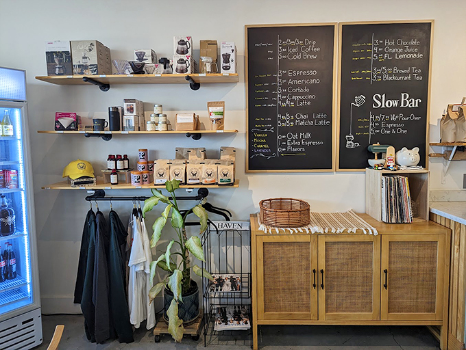 Coffee, pastries, and good vibes. Honeycomb's store is like a hug for your taste buds. Photo credit: Sarah Peagler