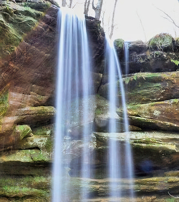 Mohican State Park's crown jewel. A waterfall so majestic, it might just convince you that lions once roamed Ohio. (Spoiler: they didn't.)