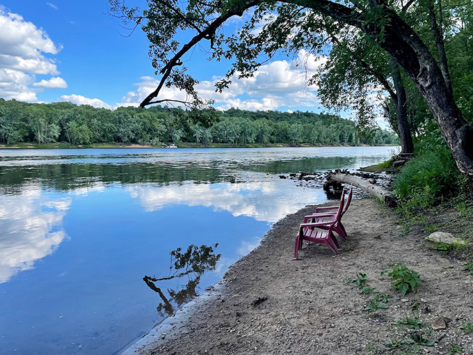 Blink and you might miss it, but Marine on St. Croix packs more charm per square foot than a puppy adoption center.