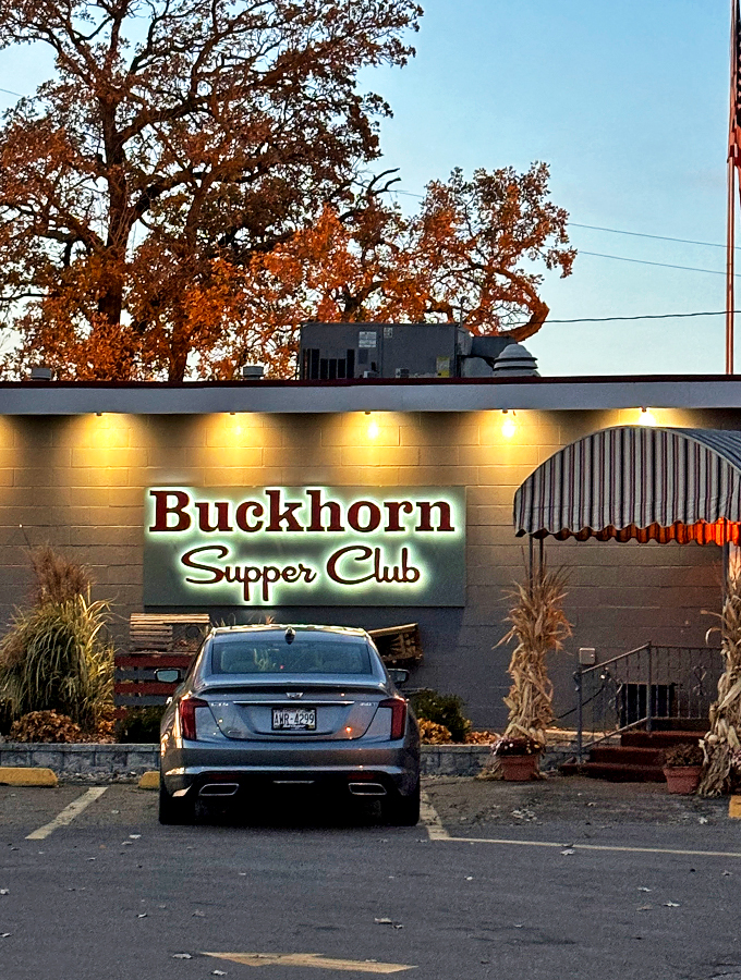 That illuminated sign glows like a beacon for prime rib seekers everywhere.