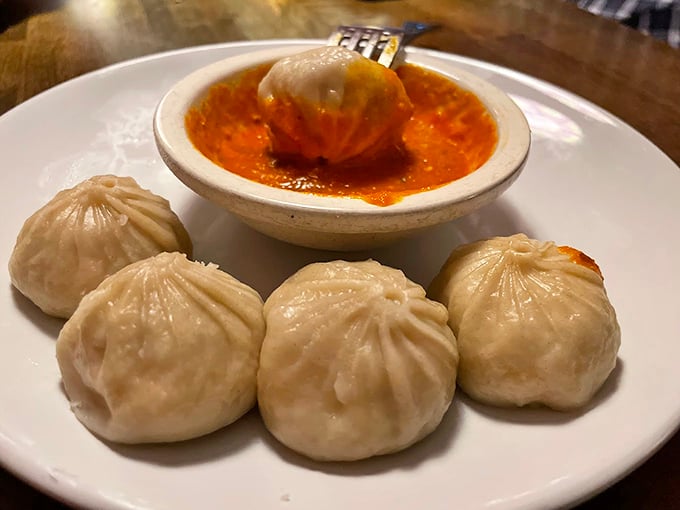 14. momo