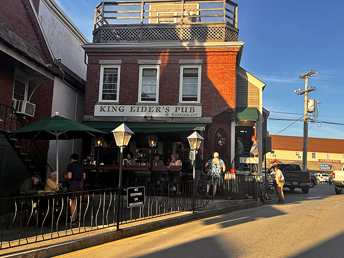 Sunset sips and seafood dreams! As day turns to dusk, King Eider's outdoor seating becomes the hottest ticket in town.