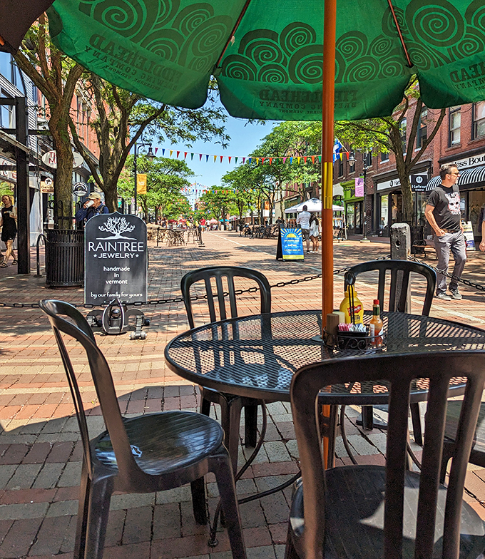 Step into a postcard! Church Street's charming atmosphere is the perfect backdrop for your next culinary adventure. Forks at the ready!