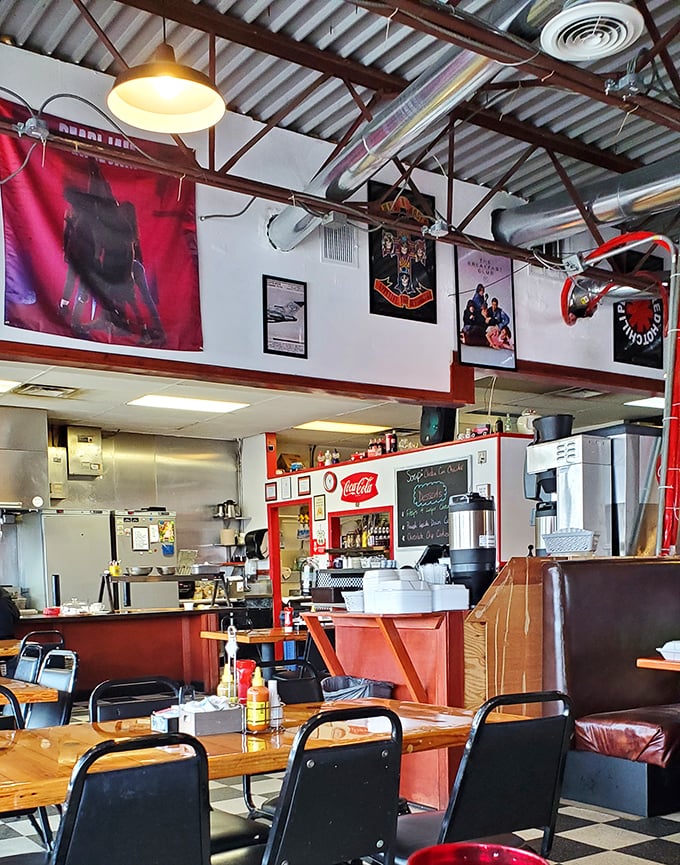 Rock 'n' roll meets eggs over easy. Fitzy's decor is a quirky mix of diner classics and music memorabilia that hits all the right notes.