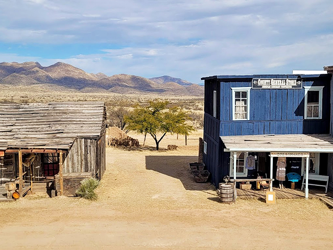 Where the West was won &ndash; and Hollywood found its perfect backdrop. This view's so good, even the tumbleweeds stop to admire it. Photo credit: Arizona Timeless Tourist
