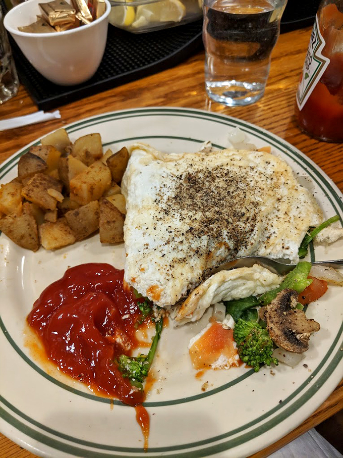 Who says healthy can't be heavenly? This veggie-packed omelet is so good, it might just make you forget bacon exists. (But let's not get carried away.)