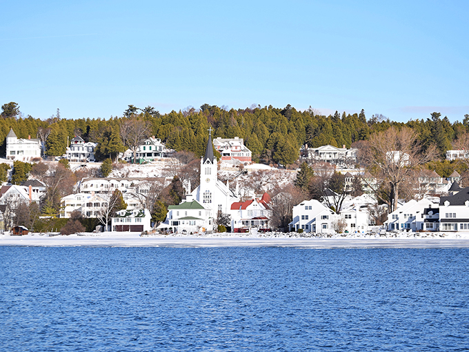Island life in winter white: where the water meets the sky and every building looks like a perfectly frosted gingerbread house.