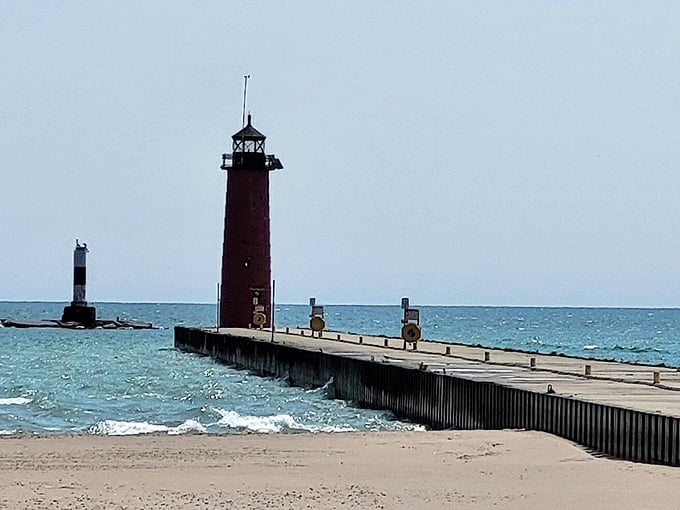Kenosha North Pier: Lakefront celebrity since 1906. Perfect for romantic walks or reenacting your favorite "Titanic" scene (judgment-free zone). 
