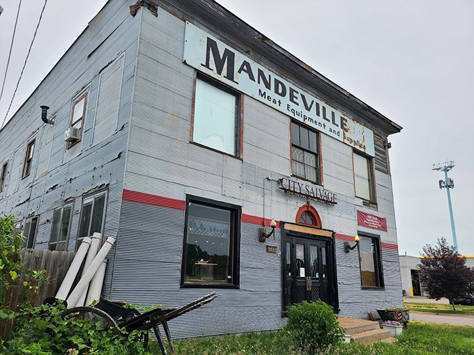 Step into a time machine disguised as a warehouse! This architectural wonderland is where bygone eras come to mingle.