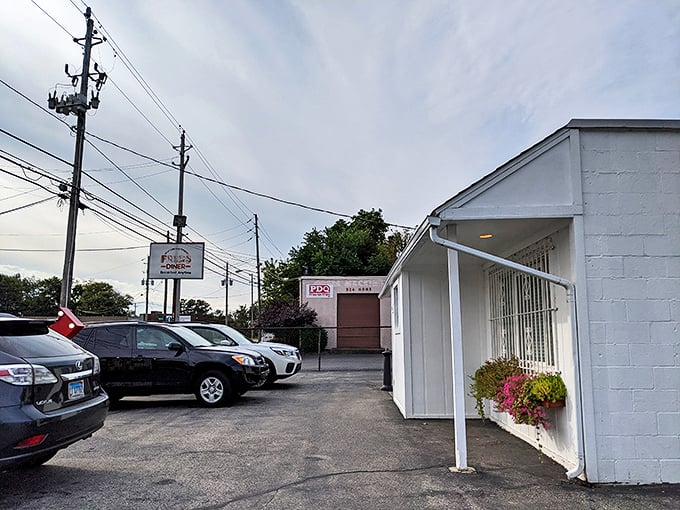 Fred's Diner: Where nostalgia meets nourishment! This quaint Akron gem looks like it was plucked straight from a Norman Rockwell painting.