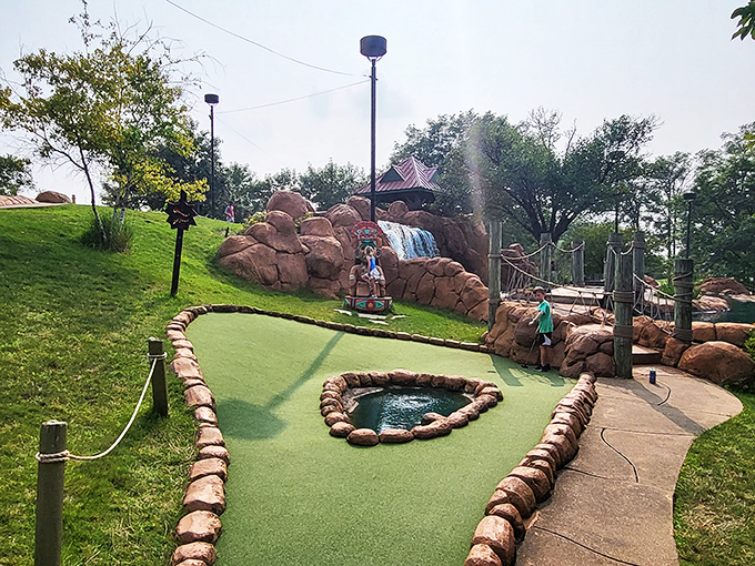 "Fore!" takes on a whole new meaning here. Lost Mountain's mini-golf course is a whimsical journey through rocky terrain and trickling waterfalls.