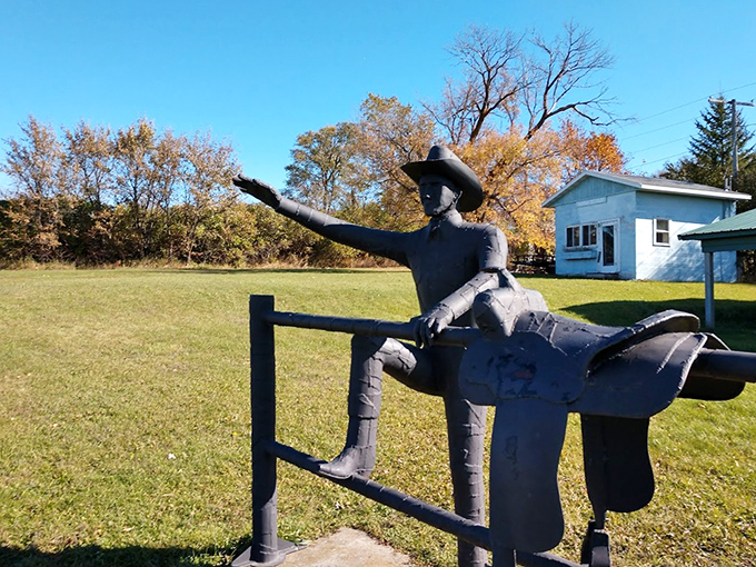 Howdy, partner! This cowboy's got a point to make, and it's larger than life. Ken Nyberg's metal marvels turn Vining into a whimsical wonderland.