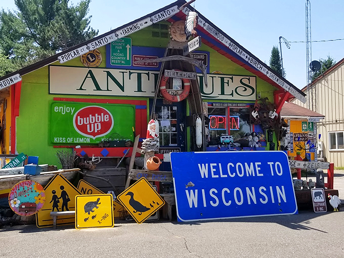 Welcome to color paradise! This shop's exterior is like a rainbow's vacation home, bursting with vintage charm and whimsical surprises.