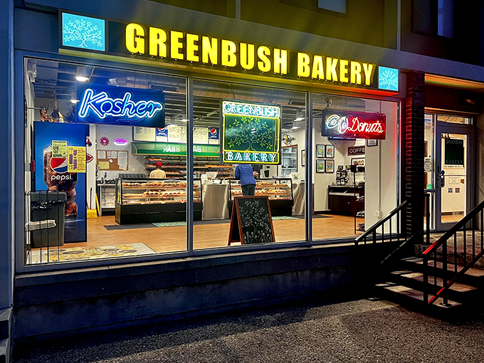 Neon dreams and sweet screams! This kosher bakery's glow could guide ships to shore &ndash; if ships were searching for the perfect donut.