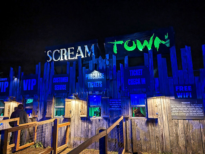 Step right up to Scream Town's terror buffet! From VIP nightmares to free Wi-Fi, they've thought of everything. Even the sign is trying to escape!