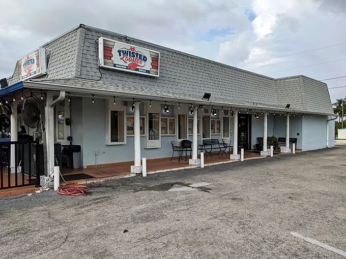 Nautical vibes and mouthwatering aromas collide at Twisted Lobster. It's like a seafood lover's treasure chest washed ashore in Cape Coral.