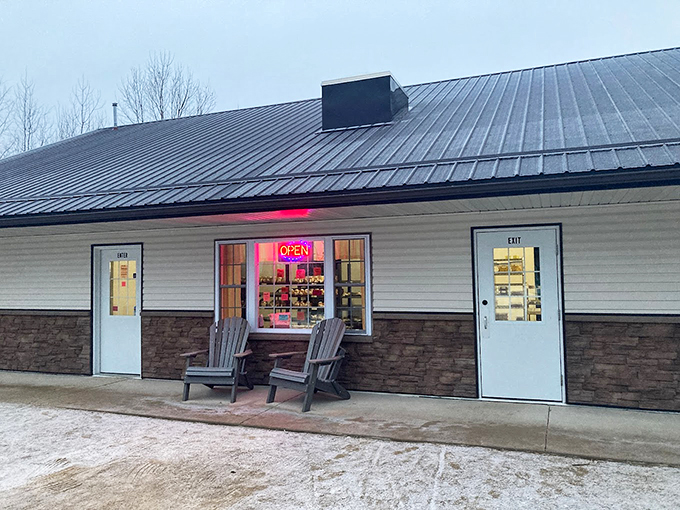 Forget the yellow brick road! Follow the scent of freshly baked goods to this charming slice of small-town Americana.