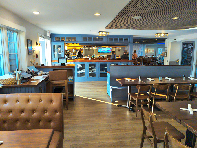 Step into a seafood lover's paradise! McSeagull's dining room is where nautical charm meets gastronomic bliss. It's like the Cheers bar, but with better views and lobster.