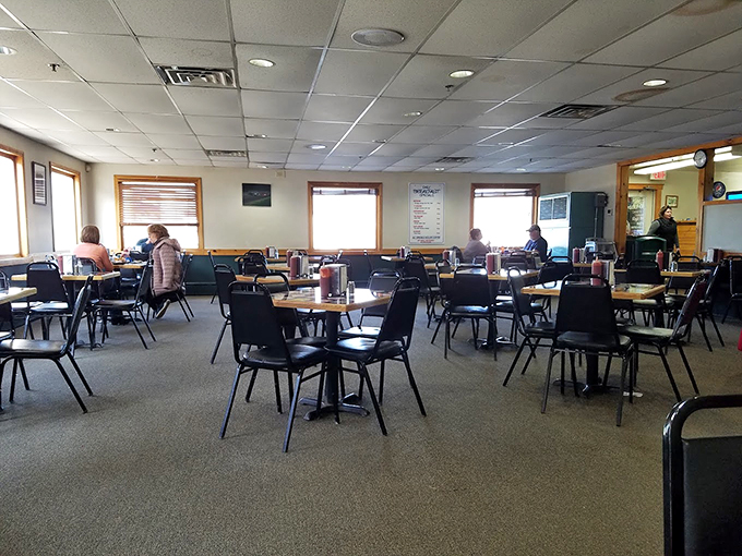 Simple, spacious, and spotless - the dining room at Roy's feels like your favorite aunt's kitchen, minus the guilt trips.