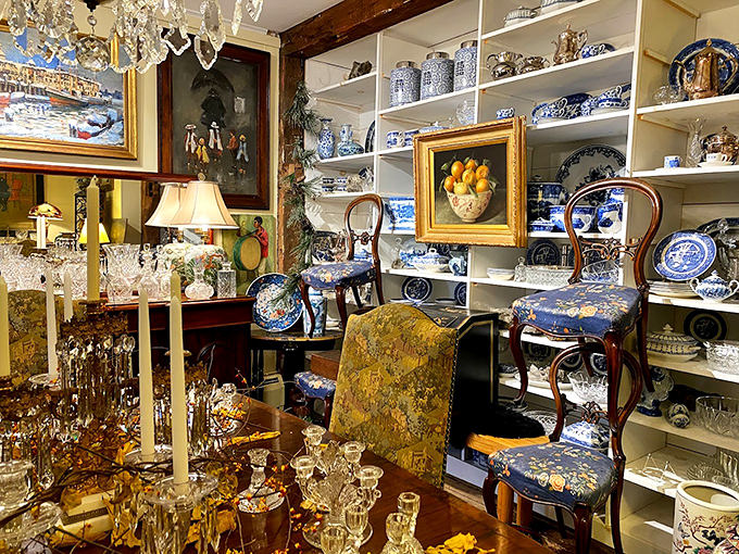 Grandma's attic meets museum chic! This room is so packed with goodies, you'll need a treasure map just to navigate the aisles.