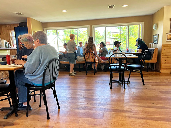 Cozy vibes and friendly faces abound. It's like stepping into your favorite aunt's kitchen, if she could cook for an army.