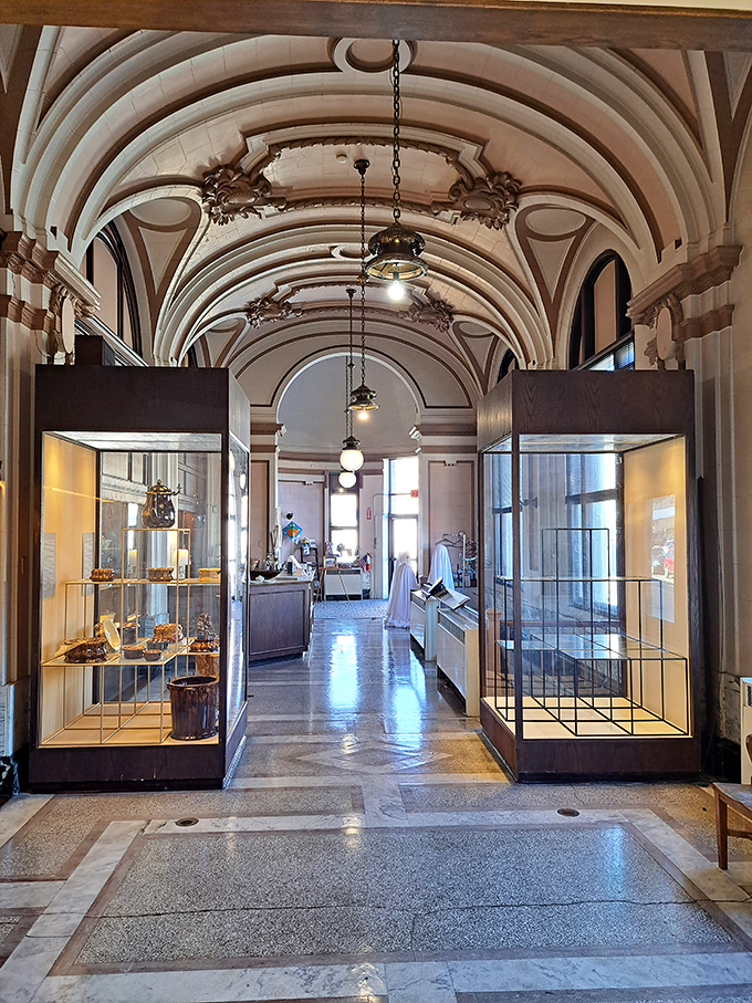 Behold the ceramic cathedral! With arches that could make a Roman architect weep, this hallway leads to a porcelain paradise.