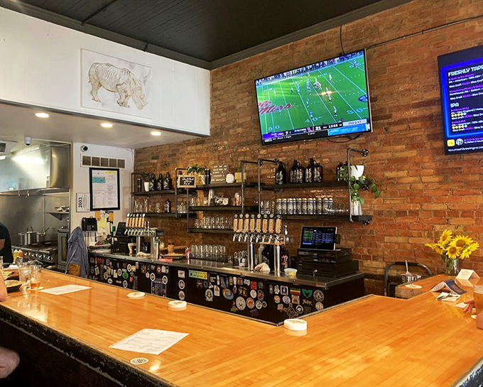 Where everybody knows your name... or at least your favorite brew. This bar is the heart of Tecumseh's hoppy haven.