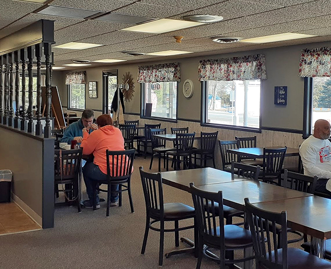 Step into a time capsule of comfort! The Red Fork's interior feels like a warm hug from your favorite aunt, complete with cozy booths and local charm.