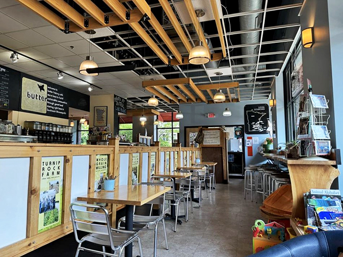 Step into a world where rustic charm meets modern flair. With its wooden beams and chalkboard menus, Butter Bakery Cafe feels like the cool loft apartment you've always dreamed of&mdash;only with better food.