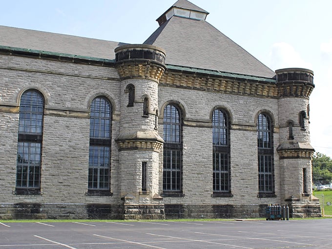 Shawshank Redemption's famous set gives "time-out corner" a whole new meaning. Talk about architectural tough love!