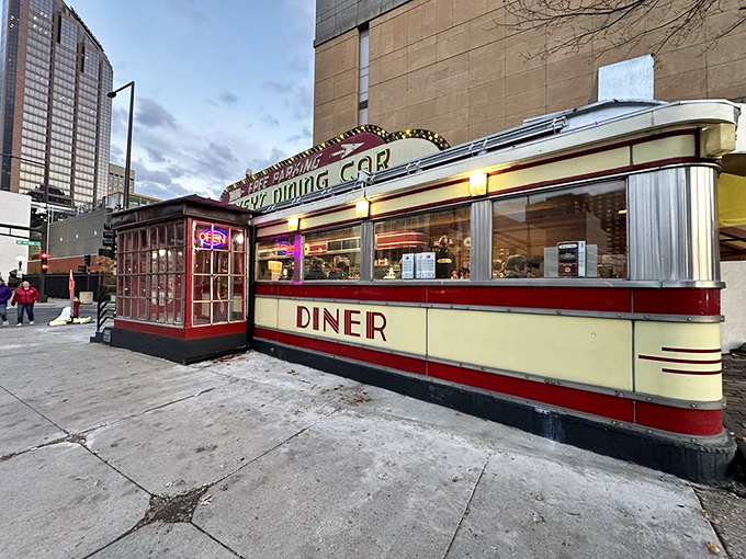 All aboard the flavor express! Mickey's Dining Car is serving up slices of Americana 24/7, shinier than a newly minted dime.