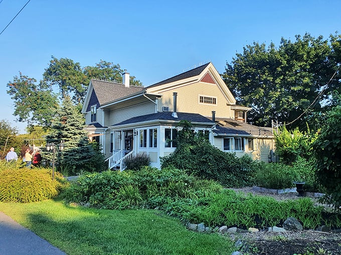 Primo's sign: A beacon of hope for pasta lovers. This rustic signage hints at farm-fresh delights that would make even an Italian nonna swoon.