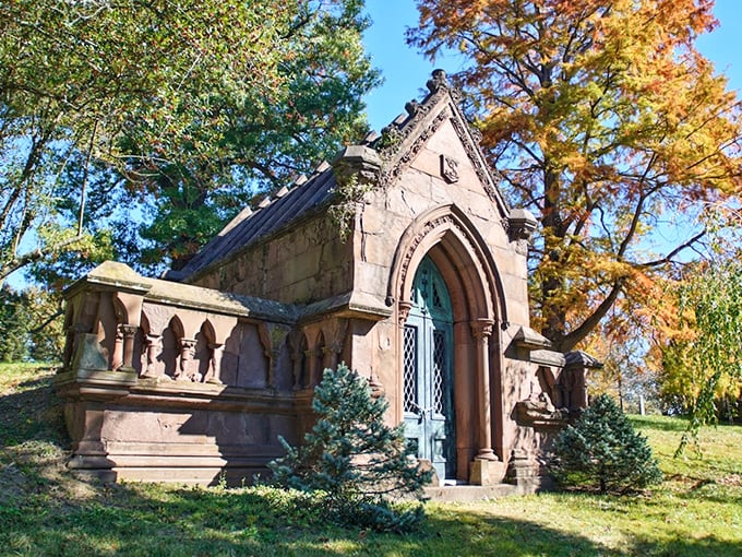 This chapel's autumn glow is so stunning, it's to die for! Sorry, couldn't resist&mdash;but seriously, what a view!