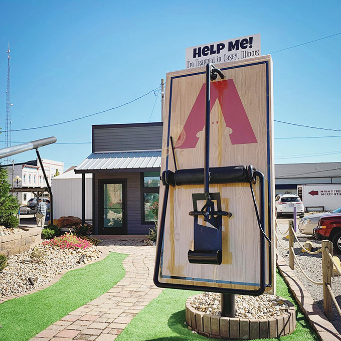 Casey's gone big or gone home! This giant mousetrap could catch the Jolly Green Giant &ndash; if he were a rodent.