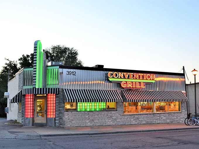 Burgers so good, they've outlasted 14 presidents! This Art Deco gem serves up history with a side of crispy, golden fries.
