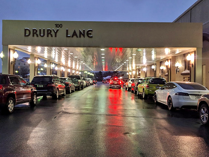 Lights, camera, appetite! Drury Lane serves up a double feature of drama and dining, nestled in the heart of Oakbrook Terrace.
