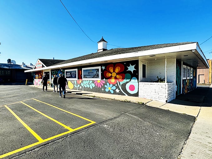 Forget the yellow brick road &ndash; follow the red siding to El Tapatio, where every meal is a technicolor dream of taste.